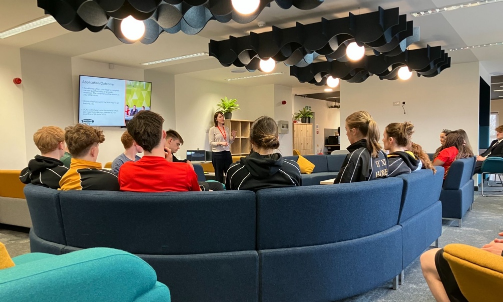 The Oratory - Oratory 6th Form welcomes Ruth Boyce from Admissions and ...